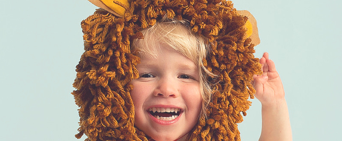Loving: Meri Meri Lion Dress Up Kit
